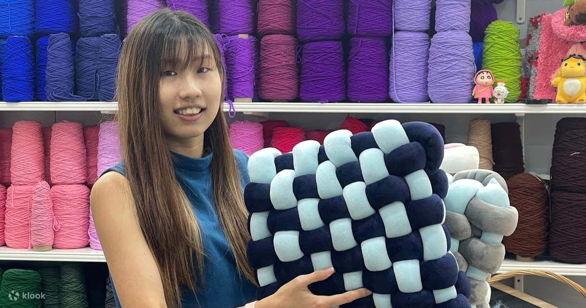 Xưởng đan gối mây thủ công của About You Studio - Klook Việt Nam